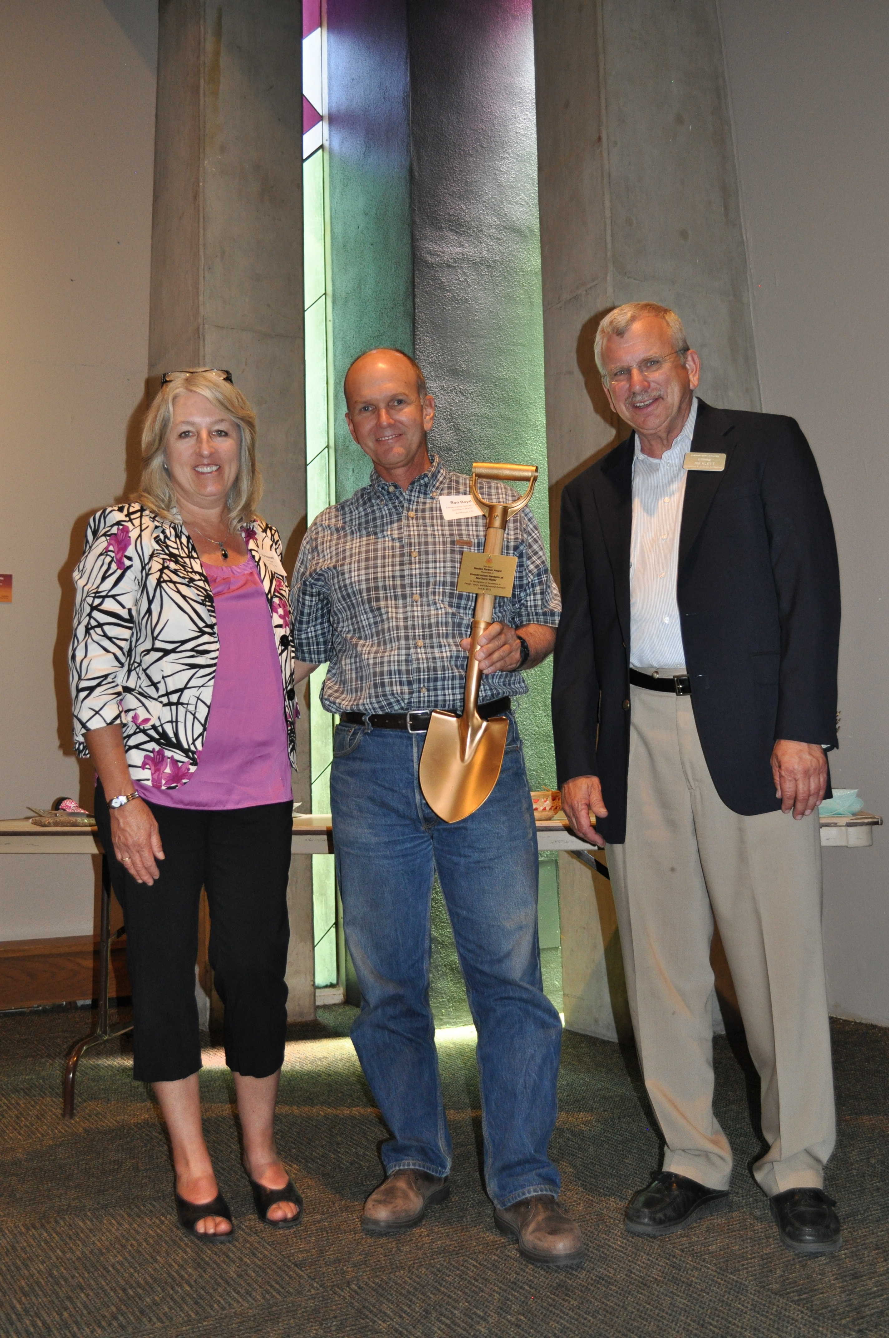 ron boyd with pat hayward and jim klett | Plant Select